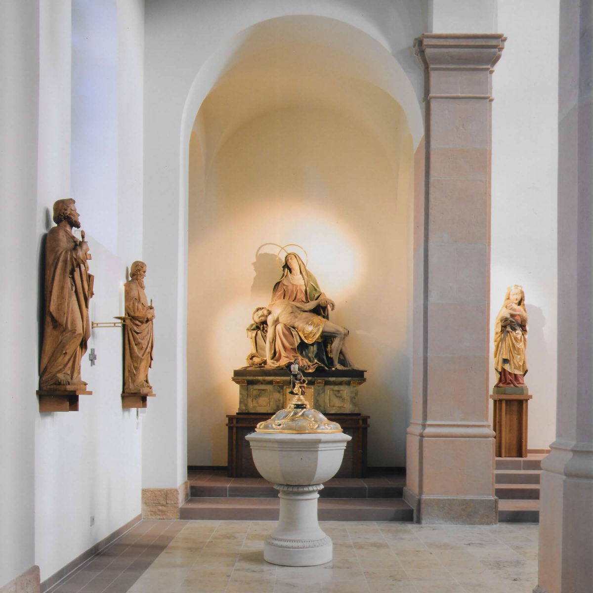 Gemeinsame Werke in Kirchen Barbara Jäger OMI Riesterer